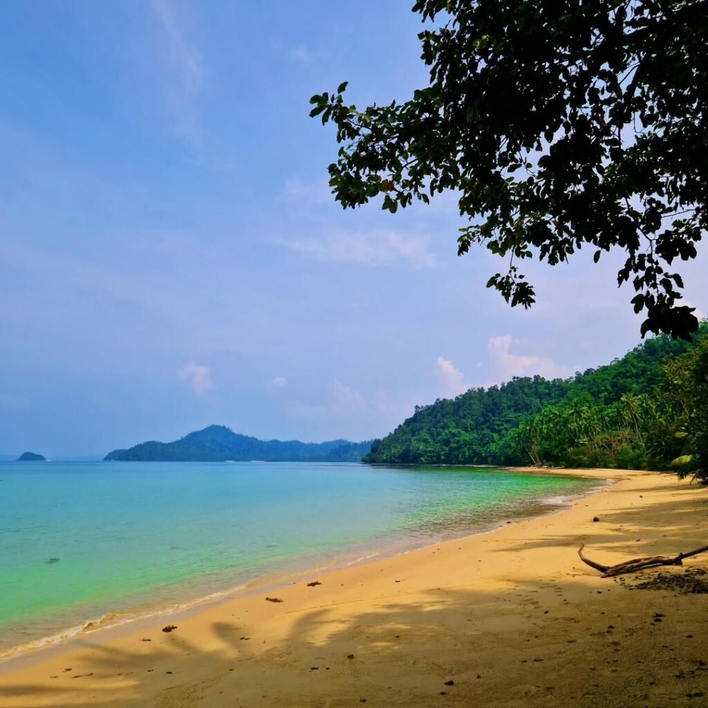 Ultimate Guide To Port Barton Beach In Palawan 2025