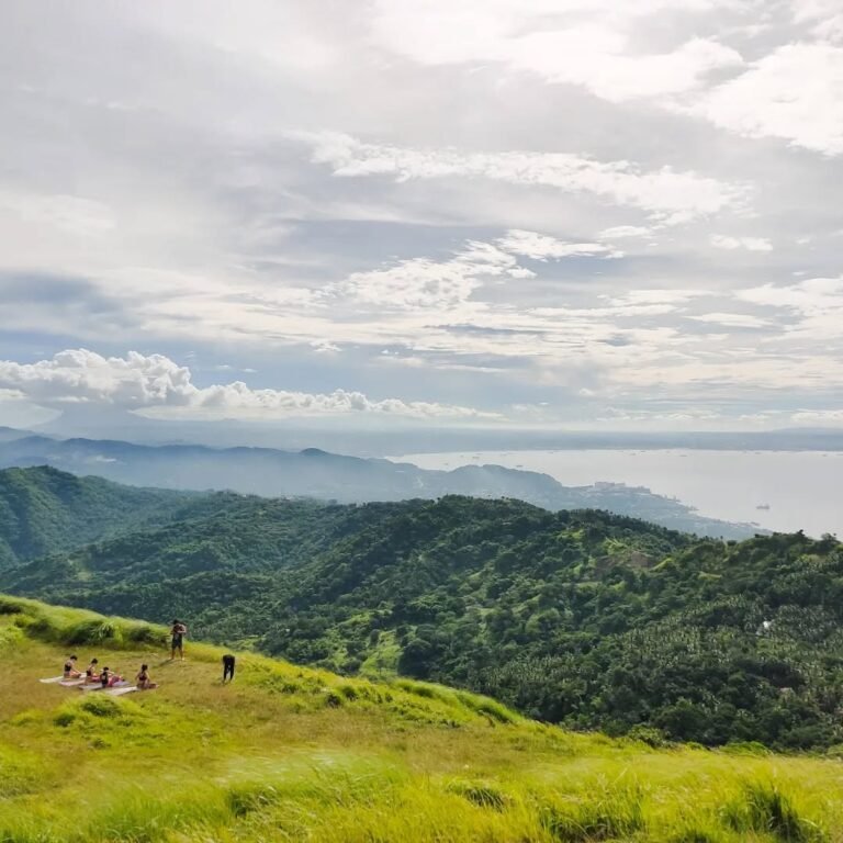 Ultimate Guide To Mt. Gulugod Baboy In Batangas 2025