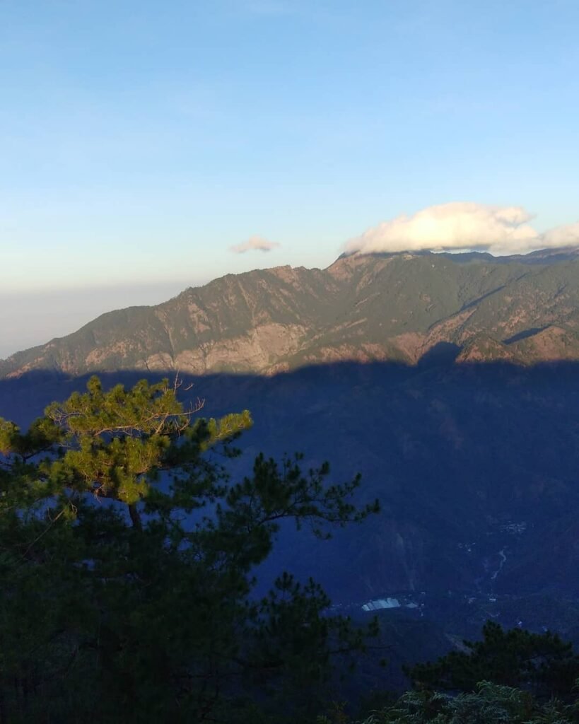 Mt. Ulap Hiking Guide 2026: DIY, Fees, Trail, And How To Go